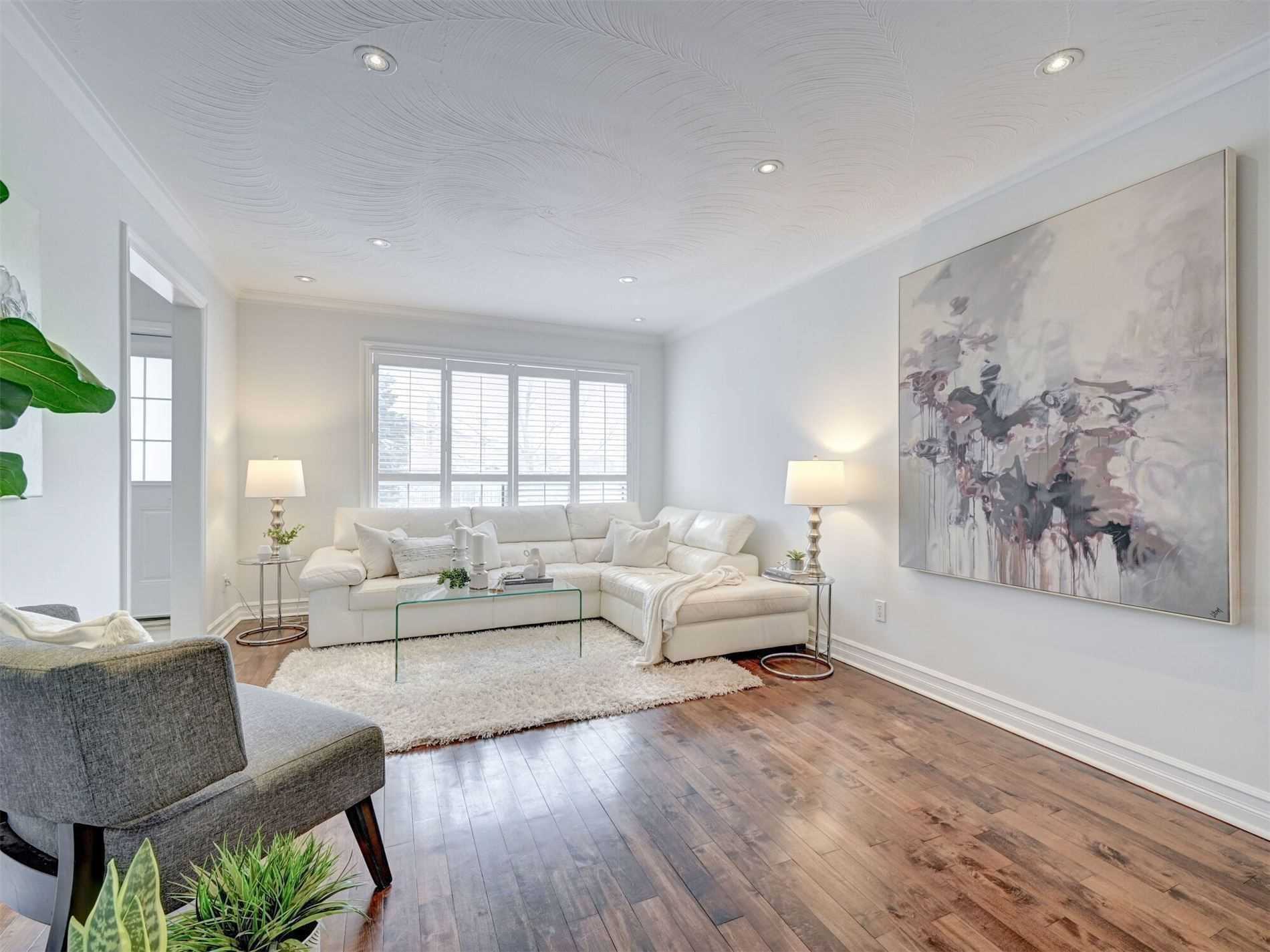 475 Rustic Rd, North York, Ontario M6L1X3 Sold History | HouseSigma